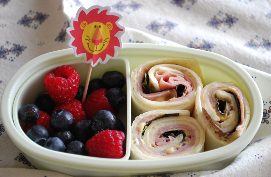 Judy's Bento Box: Pinwheels and Piles of Berries Bento