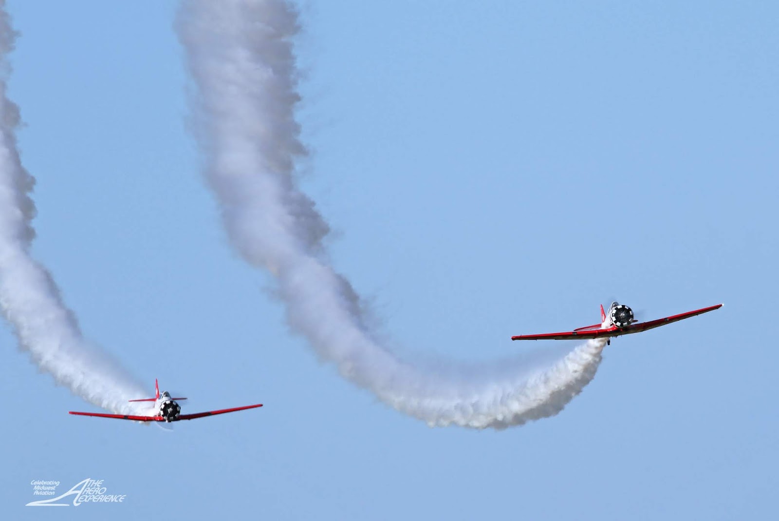 The Aero Experience: EAA AirVenture Oshkosh 2019: Airshows - Aeroshell ...