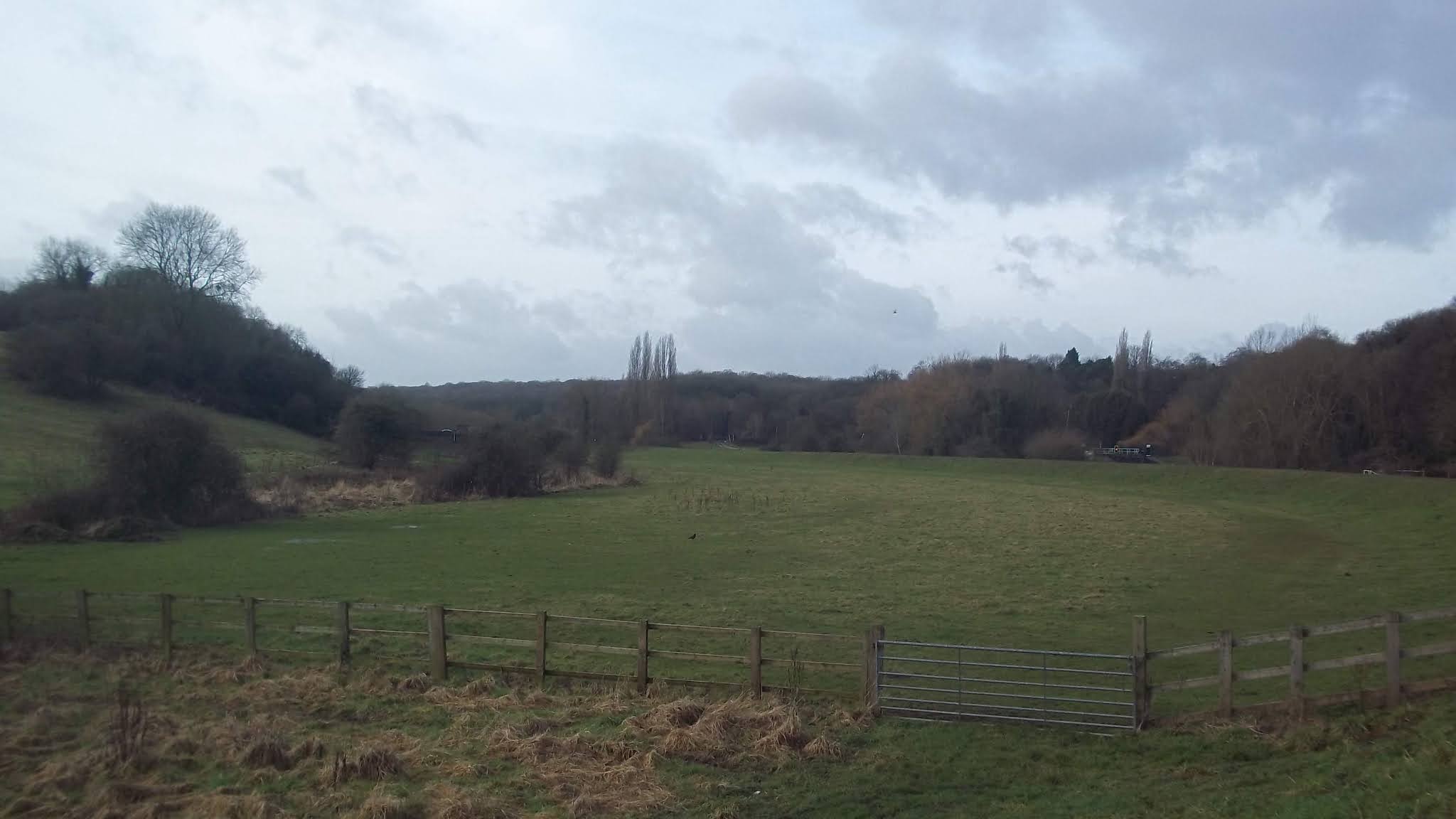 Walking The Peak: Two Different Footpaths At Sprotbrough
