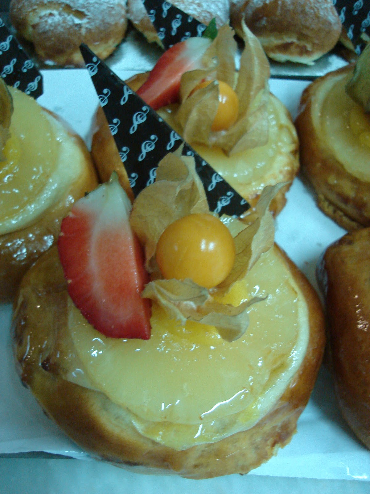 Mestre Pasteleiro, chocolatiér e barista: Aqui apresento mais umas ...