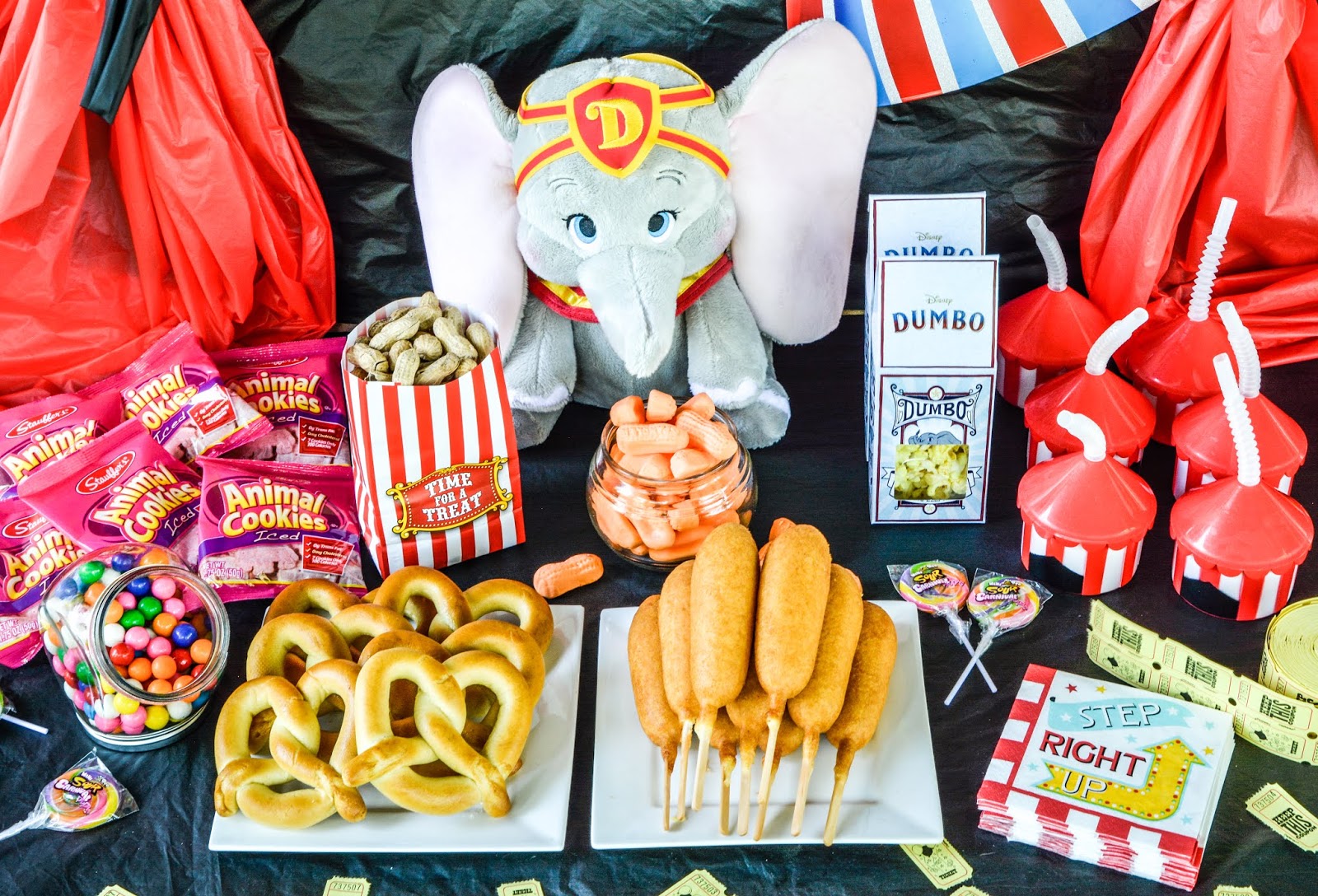 Theresa's Mixed Nuts: Dumbo, Disney's live-action adventure, arrives on ...