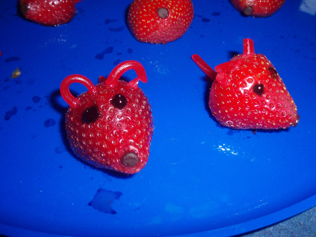 Pams Party & Practical Tips: Animal Themed Party Food