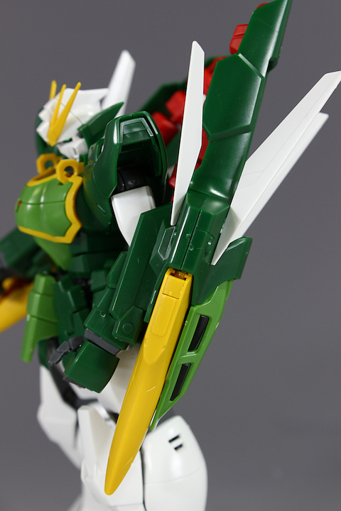 Review: P-Bandai: MG 1/100 Altron Gundam EW by Hobbynotoriko