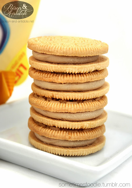 Sometimes Foodie: Gingerbread Oreos - Walmart : Cherry Hill, NJ
