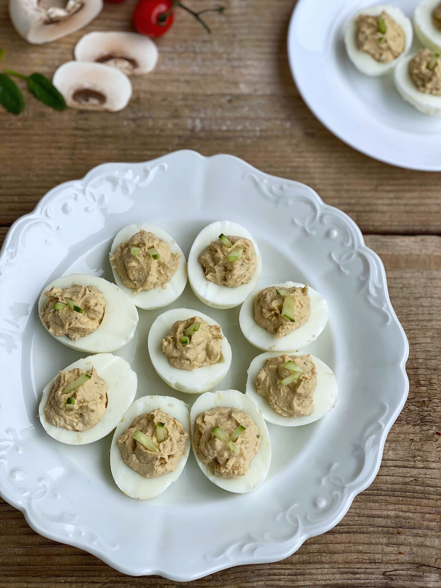 Kipróbált és bevált receptek ...: Gombás töltött tojás