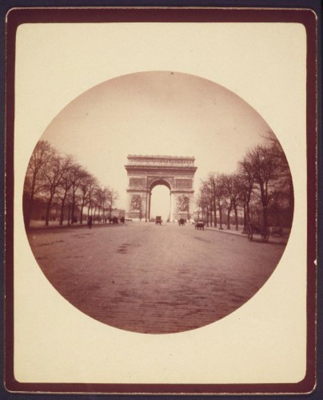 37 Fascinating Photographs Taken With Kodak’s First Commercial Camera ...