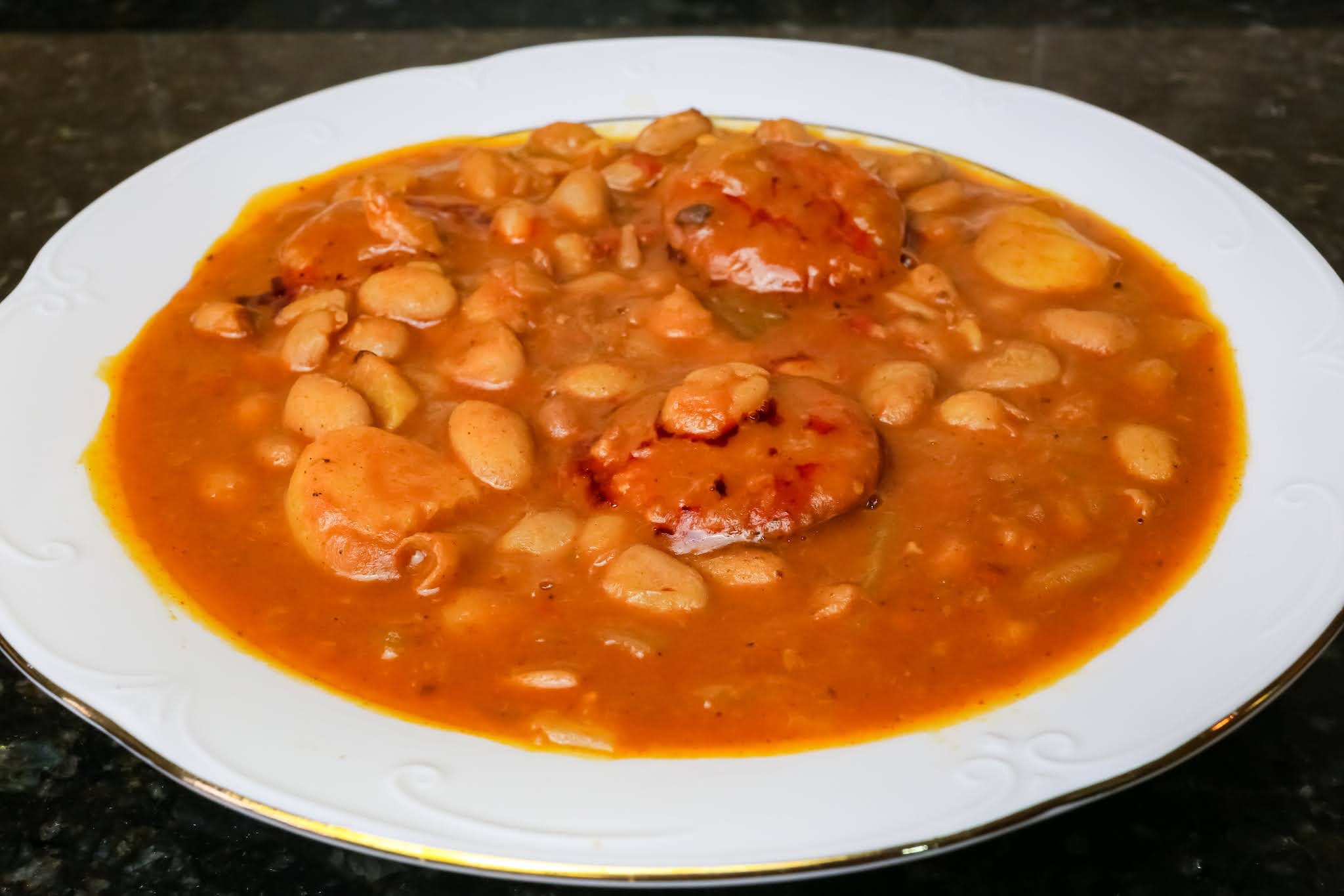 Cocina andaluza: Alubias pinta con chorizo