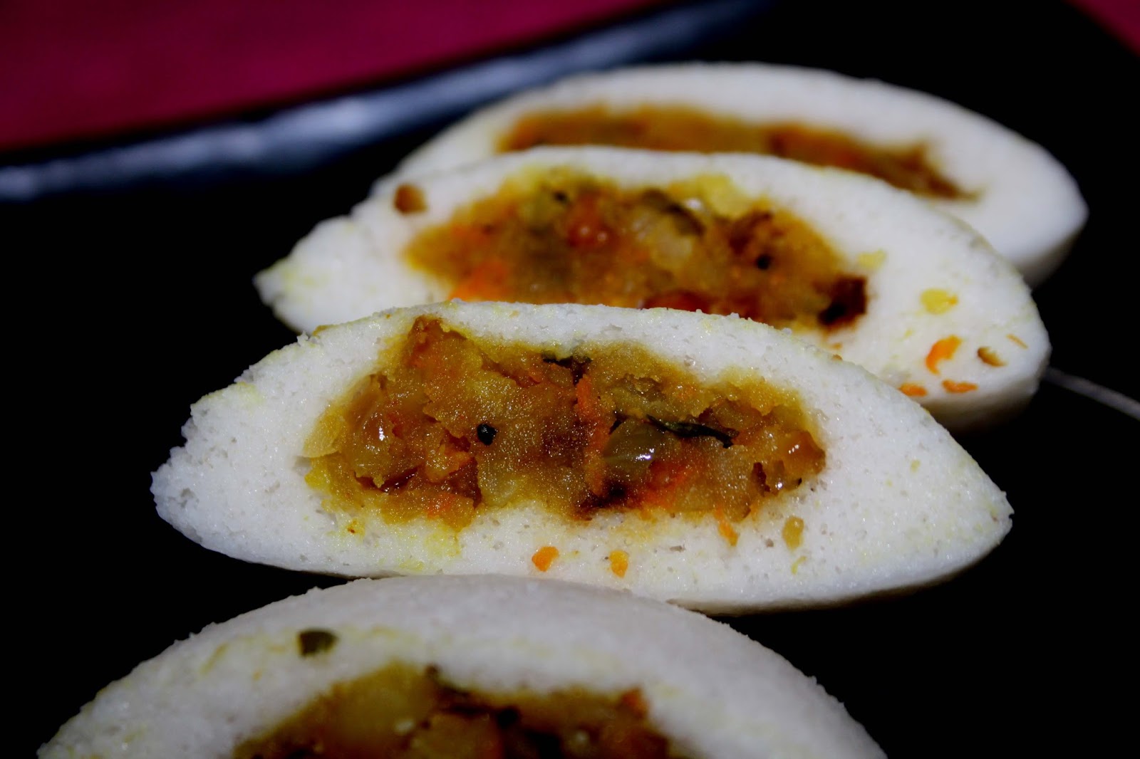 CooknDine....: Vegetable Stuffed Idli/Idli Sandwich