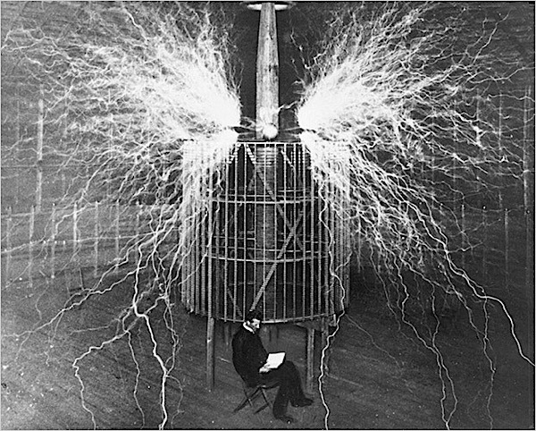 Niko Tesla, Ilmuwan Jenius yang Lebih Pandai Dari Einstein - Artikel ...