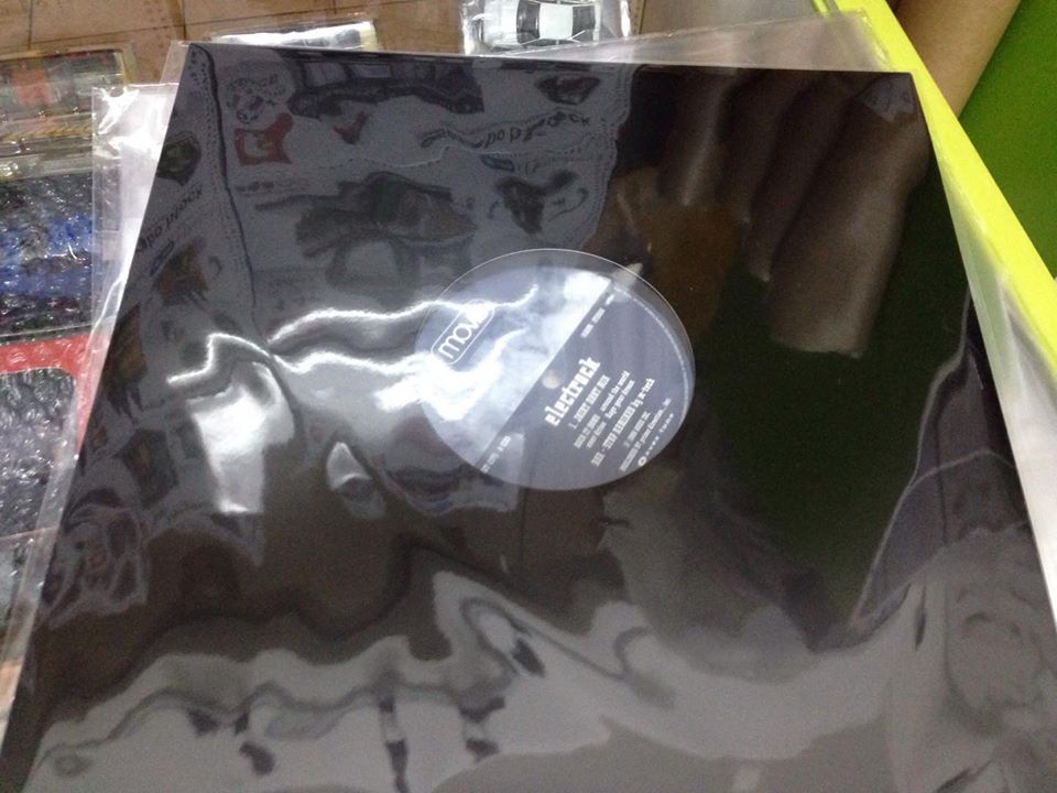 SKY ZONE: m.o.v.e Music