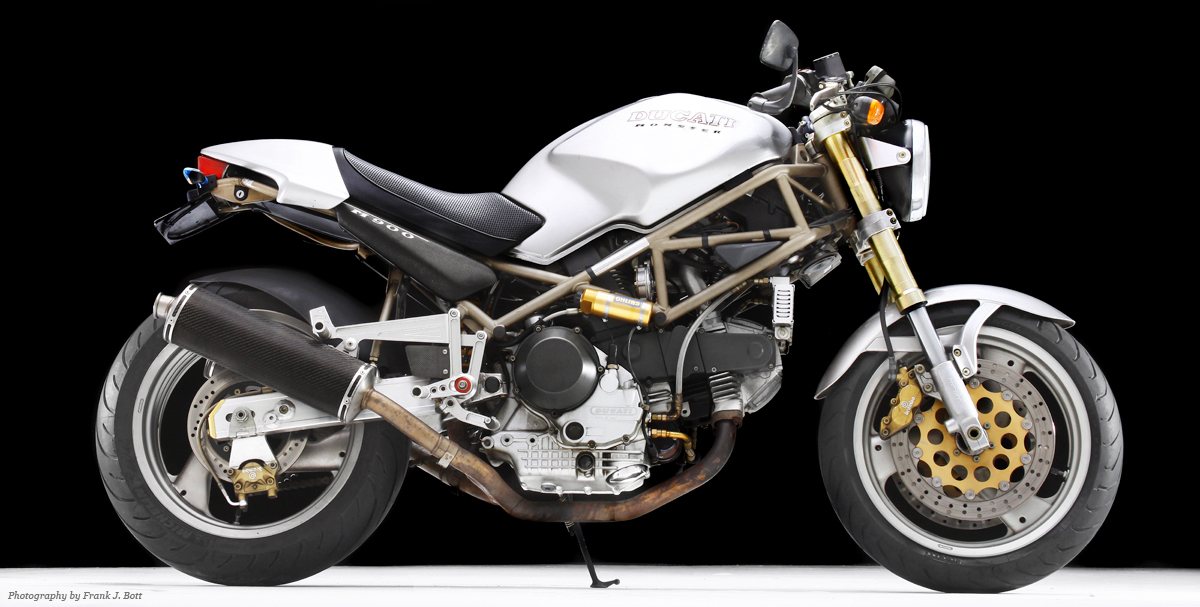 Motorcycle Photography by Frank J. Bott: Jonas Ducati Monster M900