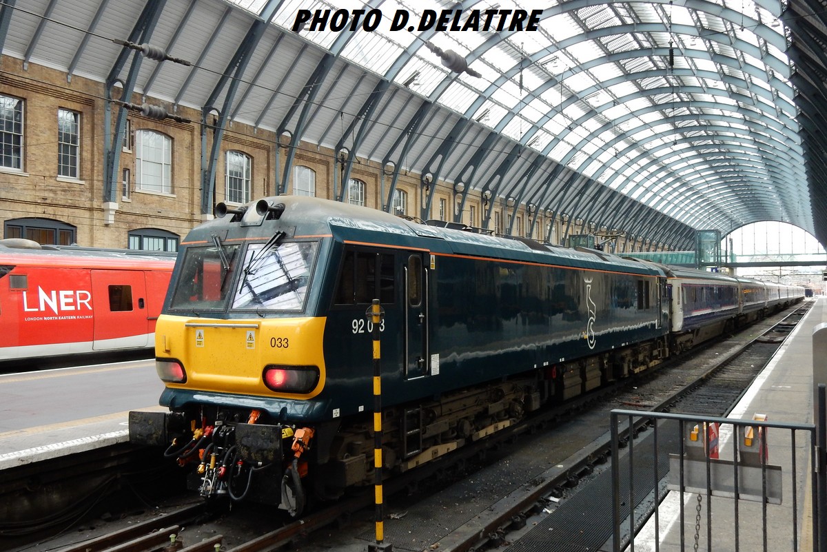 LA PASSION DU TRAIN: 92033 ex class 92 SNCF à Londres