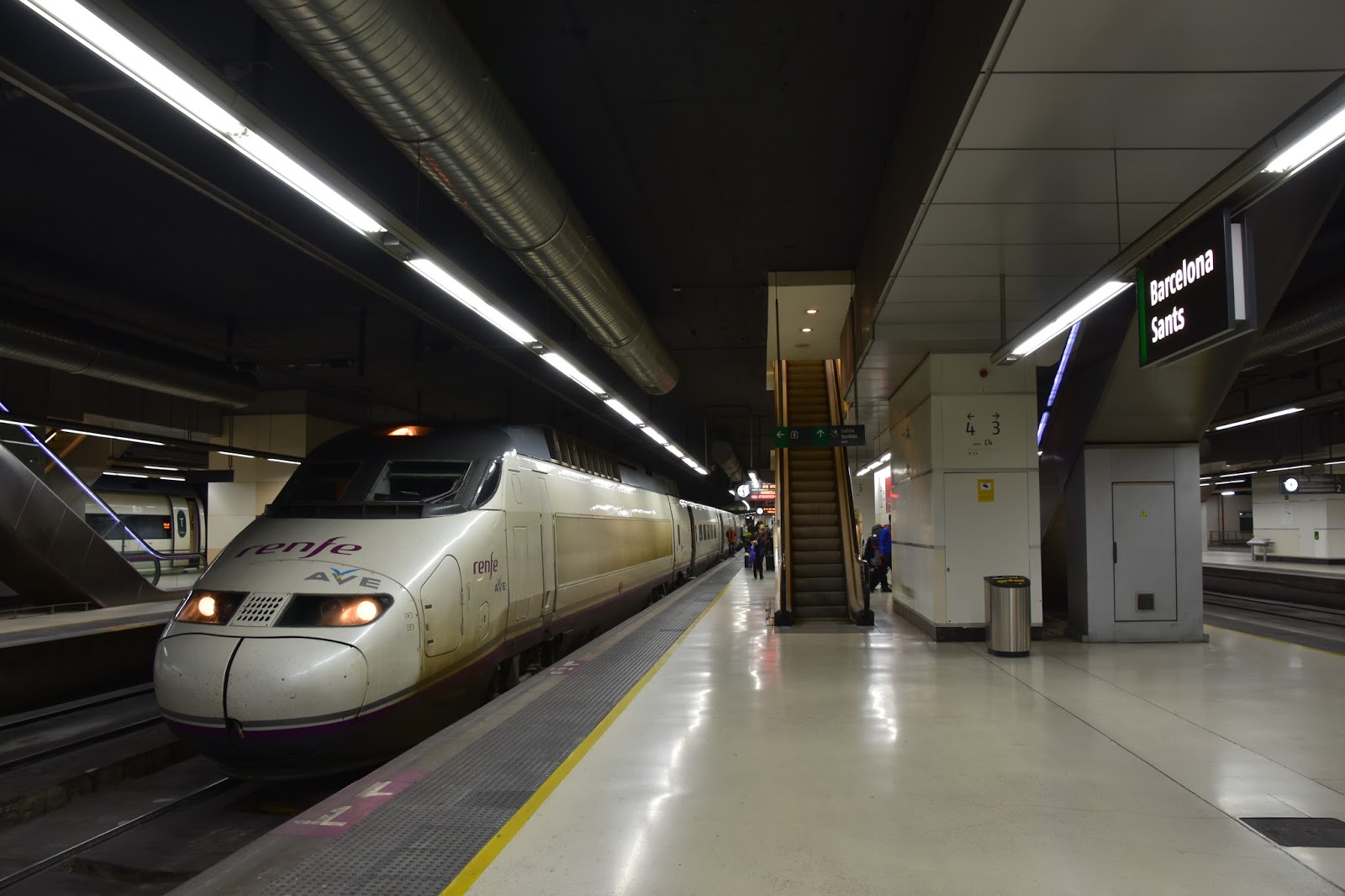 Trains and other things: Madrid to Marseille by AVE S100
