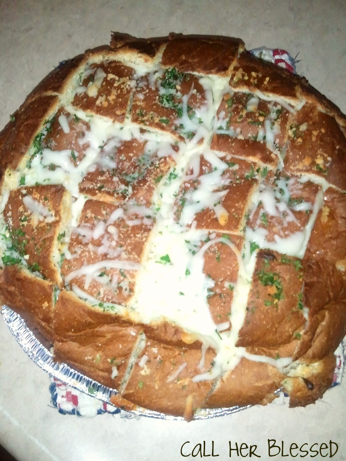 If The Creek Don't Rise: Criss-Cross Cheesy Bread