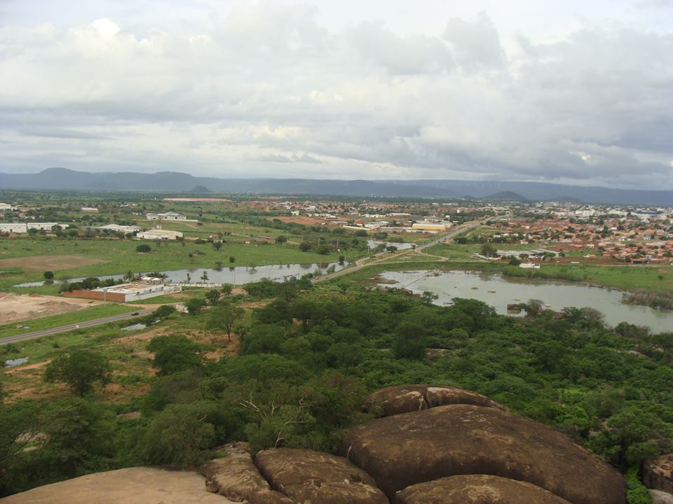 Beija-Flor da Bahia: A formação histórica e o futuro de Guananbi