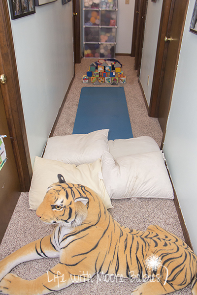 How to Build a Gross Motor Indoor Baby Obstacle Course - Life with ...