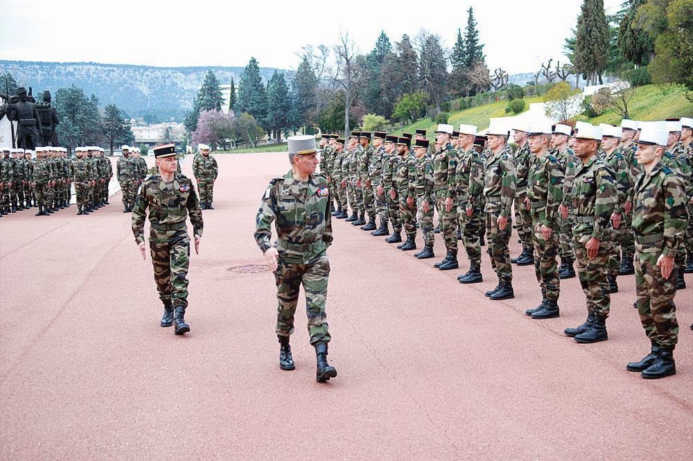 Coronel Von Rohaut: Mando de la Legión Extranjera en Francia