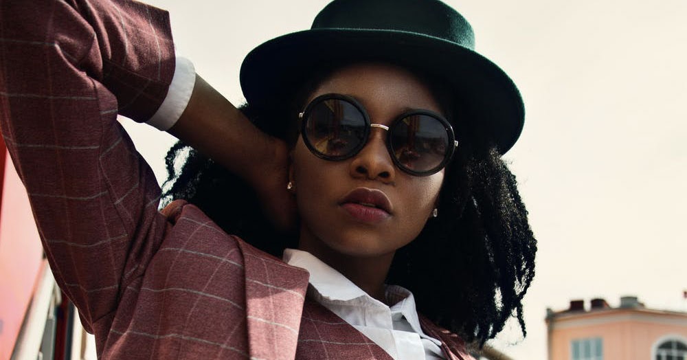 How to Dress for Success: 10 Classy Timeless Celeb Styles That We Love ...