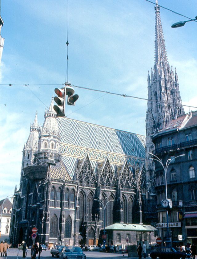 40 Fascinating Photos Capture Street Scenes of Northern Europe in 1970 ...
