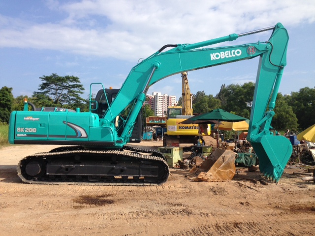 PKB ENGINEERING & CONSTRUCTION PTE LTD: EXCAVATORS AVAILABLE