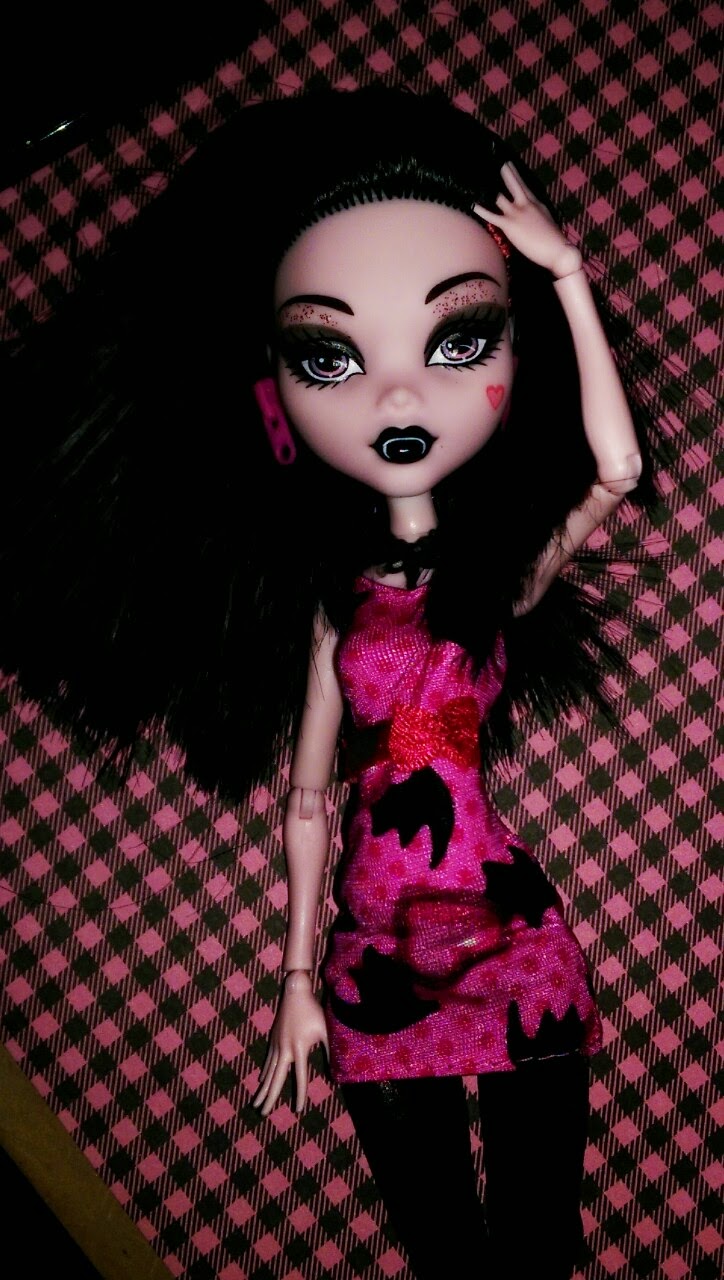 Monster High Draculocker Draculaura Doll www.salaberlanga.com