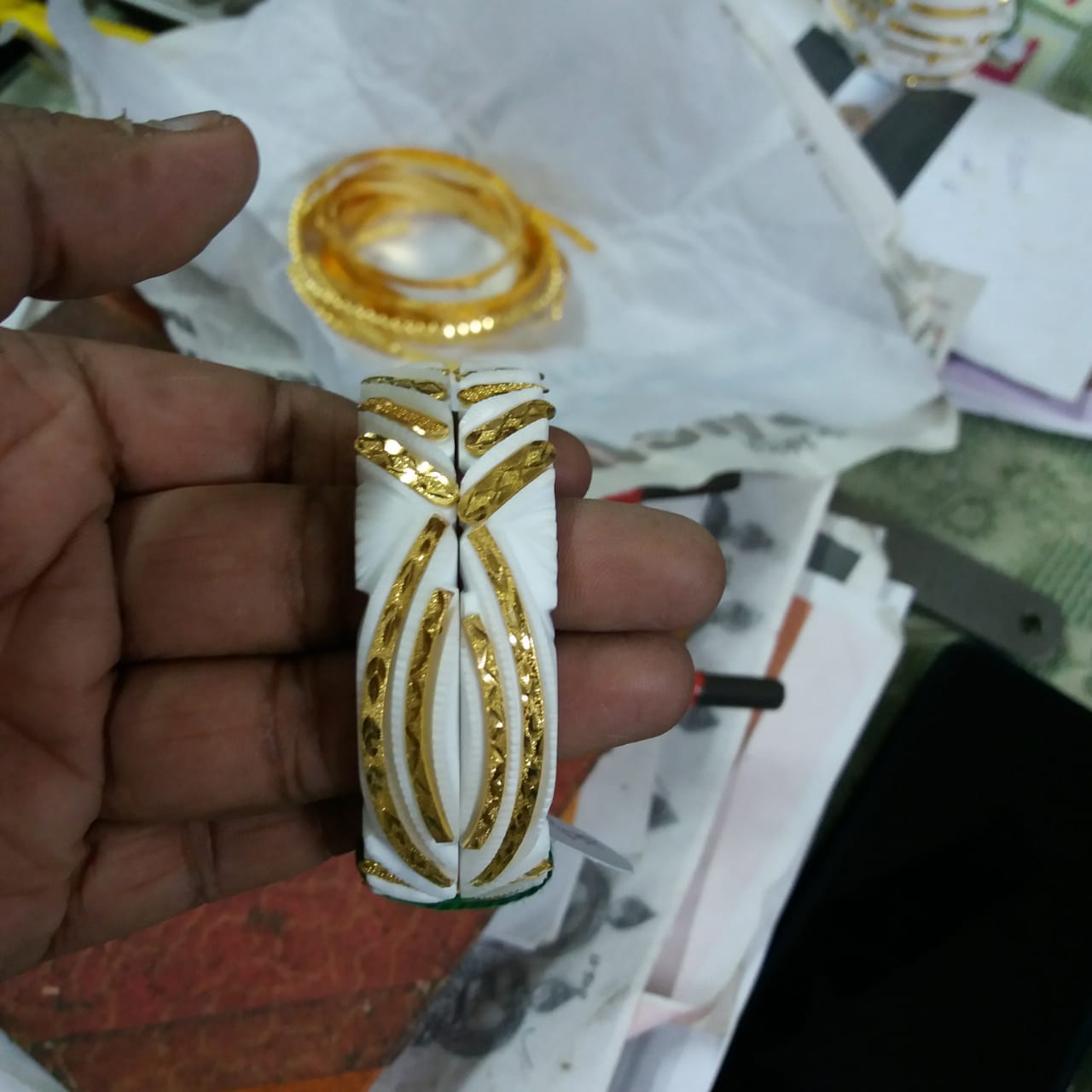 GOLD SAKHA POLA DESIGNS SAMANTA JEWELLERS EXPORT