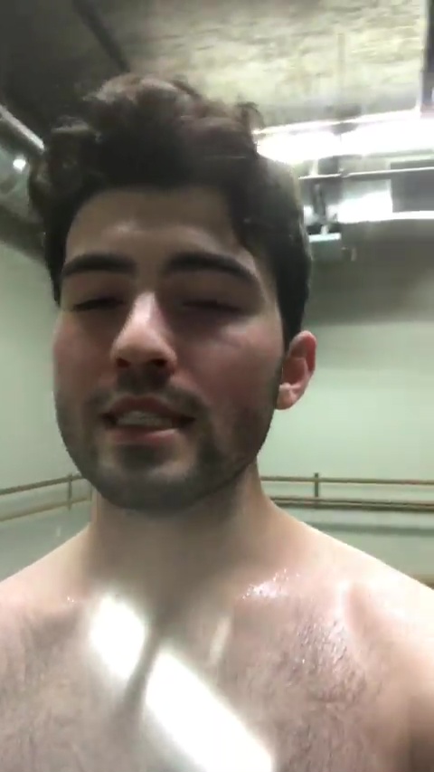 ausCAPS: Ian Nelson shirtless on Instagram