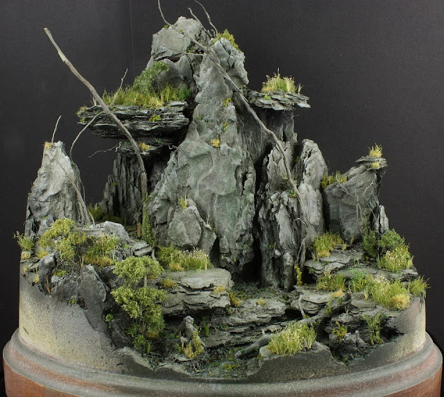 Step by Step: Creating a fantasy base | planetFigure | Miniatures