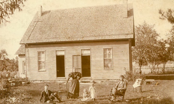 Local History @ CDPL: Wilkinson family ... fascinating fence invention