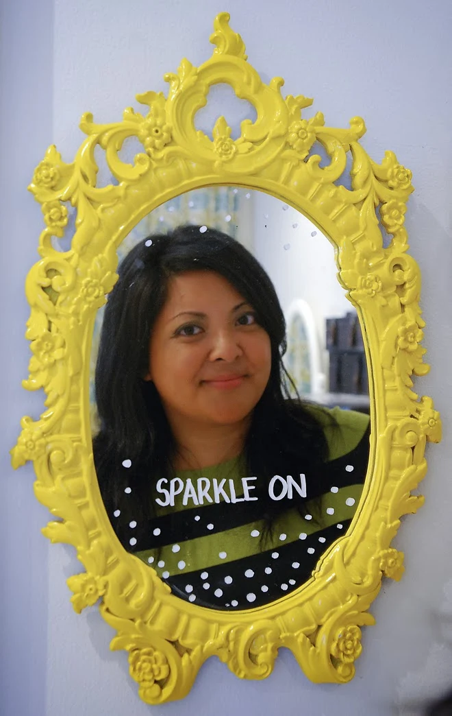 Holiday Decorating Using Chalk Ink - Rambling Renovators