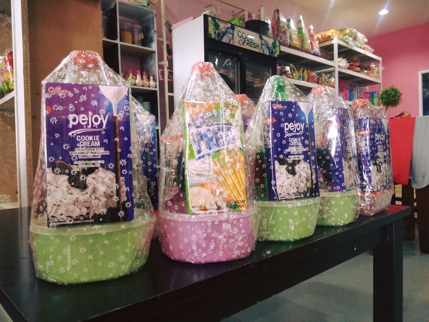 Hamper Makanan / Tupperware Melaka by zeeyrahamper.com