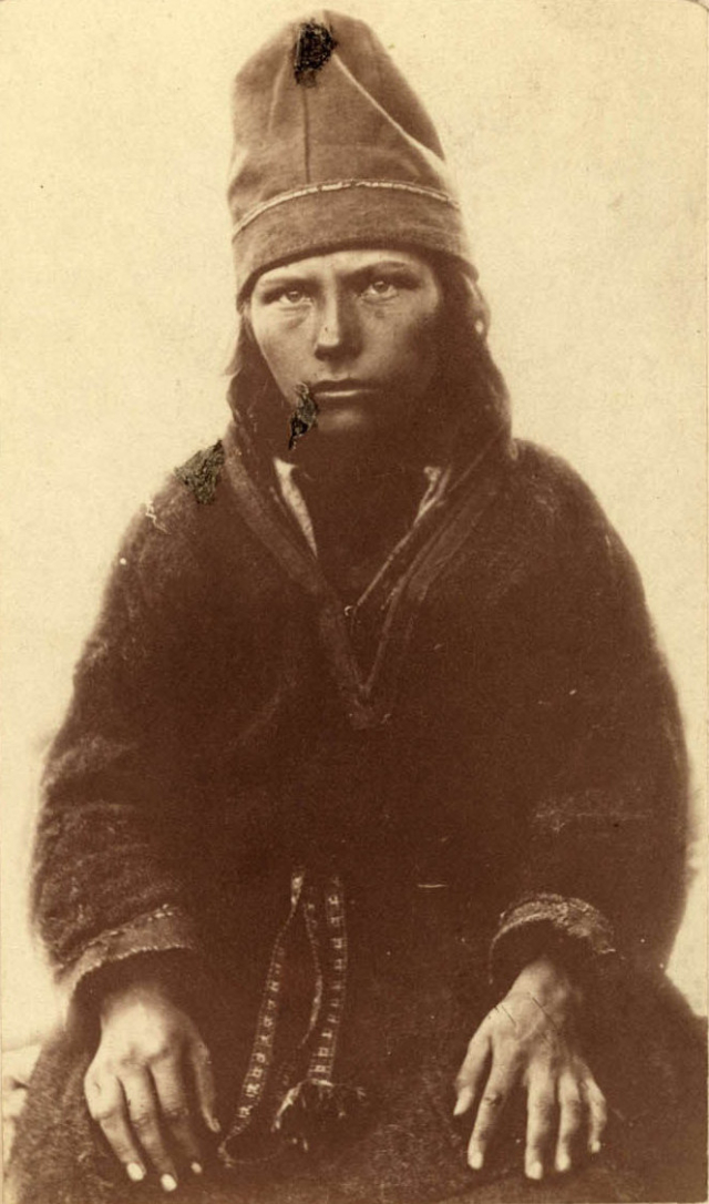 25 Stunning Portraits of Indigenous Sami People Taken by Lotten von ...