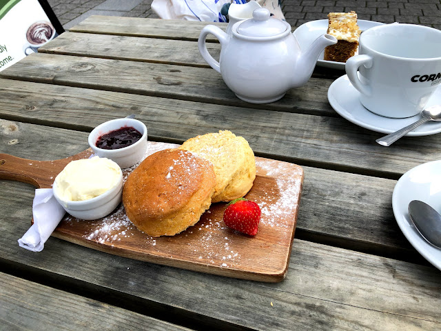 FOODSTUFF FINDS: Scones - Devon Vs Cornwall (@NLi10)