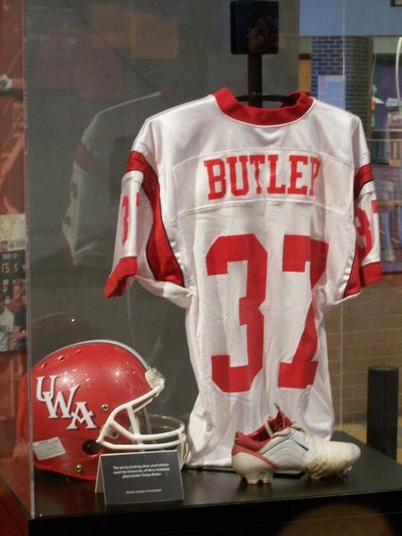 Alabama Yesterdays: Alabama's Female College Football Players