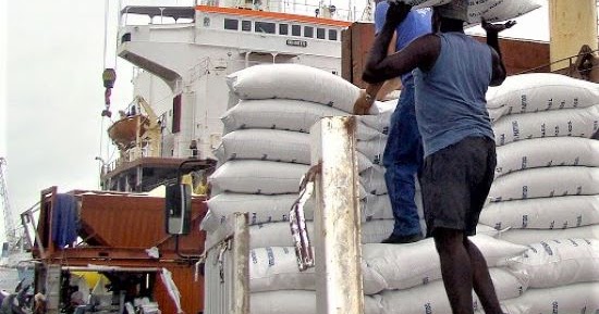 DIARIO DE BITACORA: LOS ESTIBADORES Y NOSOTROS