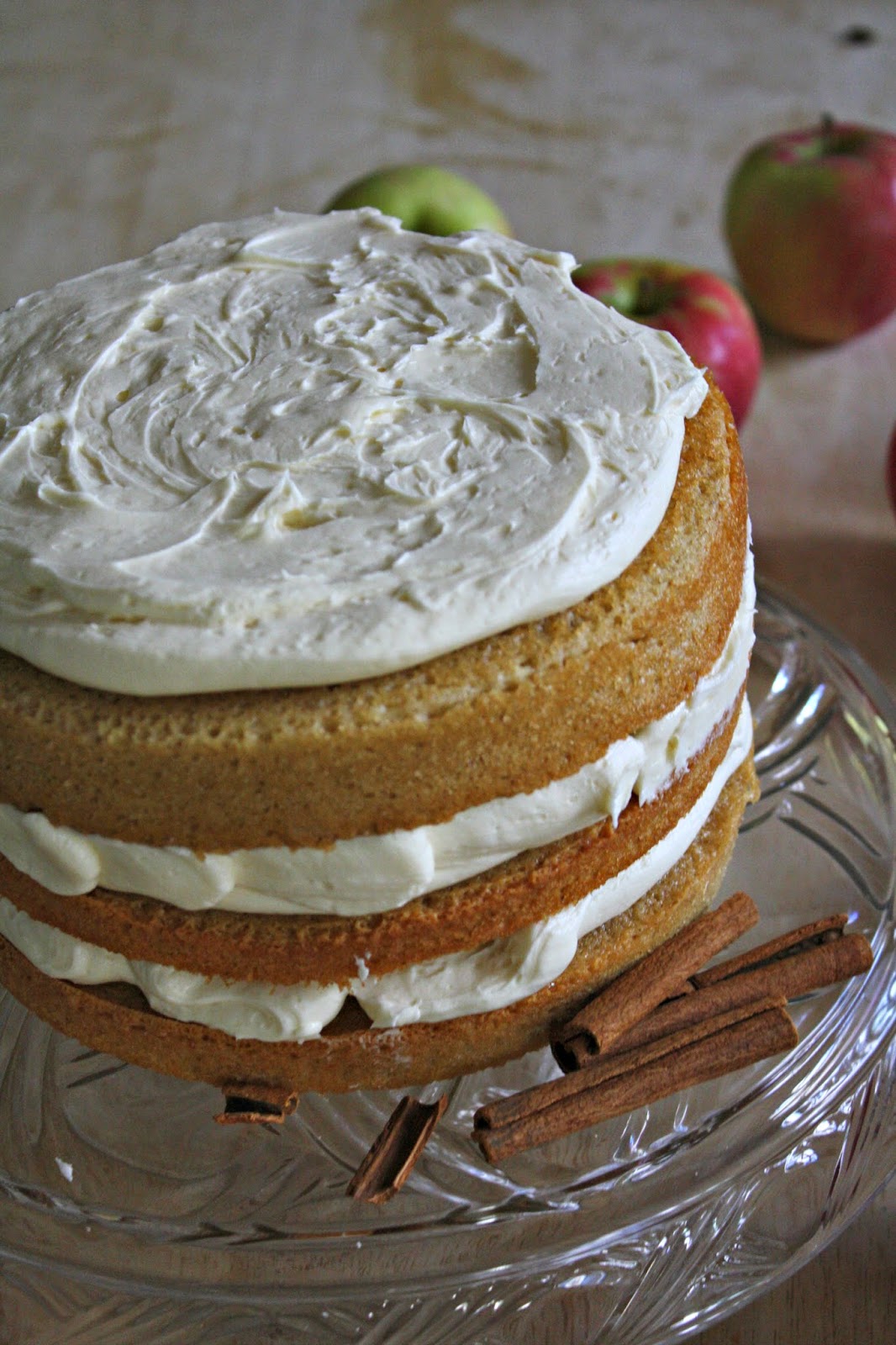 Emily Made That: Spiced Apple Cake