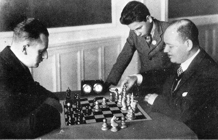 XADREZ MEMÓRIA: SPIELMANN, Rudolf "Melodia Inacabada" 2