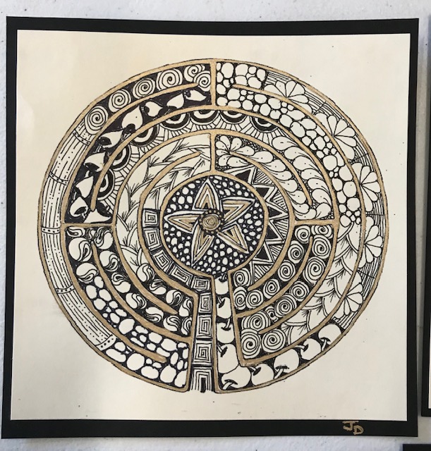 Tiki Tangles: Zentangle Labyrinth