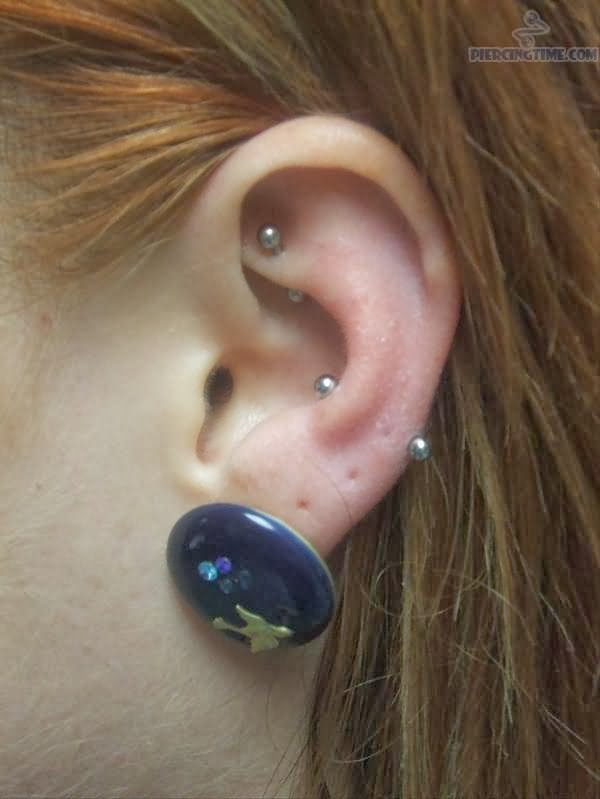 .: Piercing de orelha!