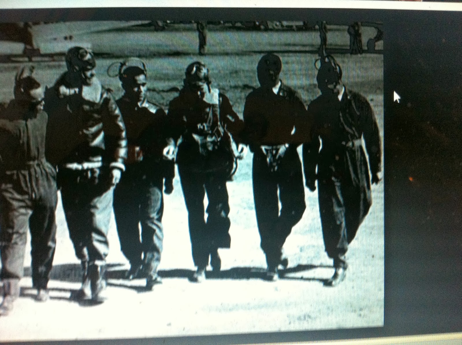 THE BLACK SOCIAL HISTORY:: BLACK SOCIAL HISTORY : THE TUSKEGEE AIRMEN ...