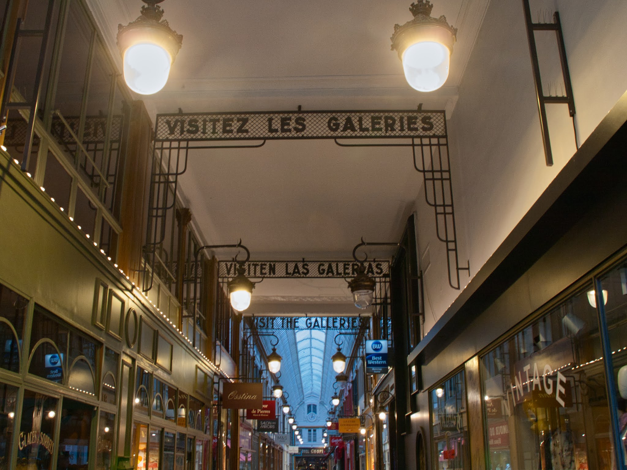 Le temps d'une pose: De passages en galeries