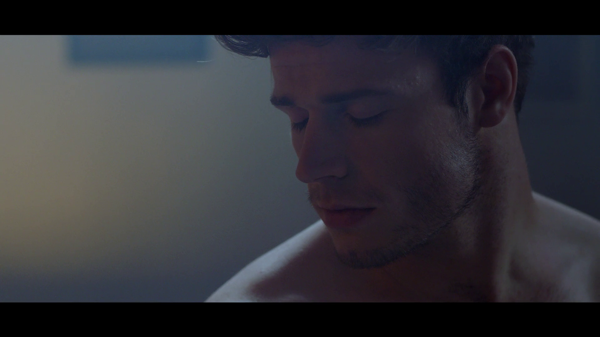 Hollyoaks off the Charts: Callum Kerr Shirtless in Best you HAD Music Video