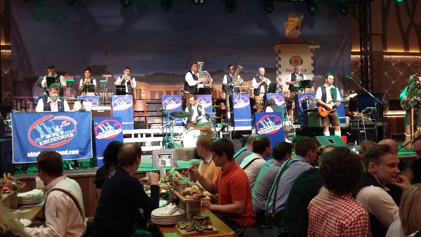 Projekt Gemeindewandern Schweiz: Starkbierfest München