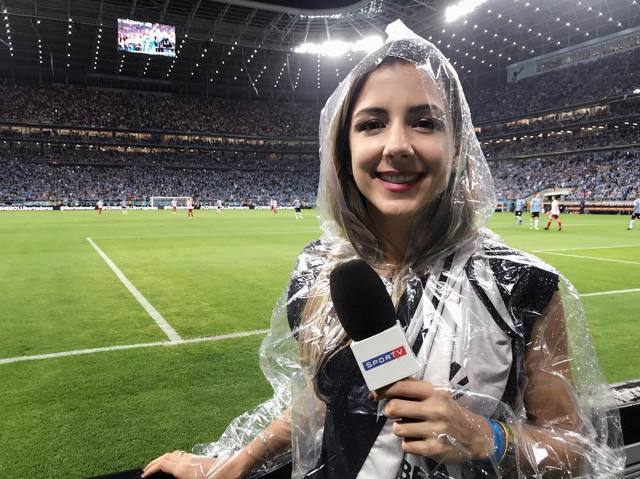 Domitila Becker sofre acidente praticando esporte na neve e quebra duas ...