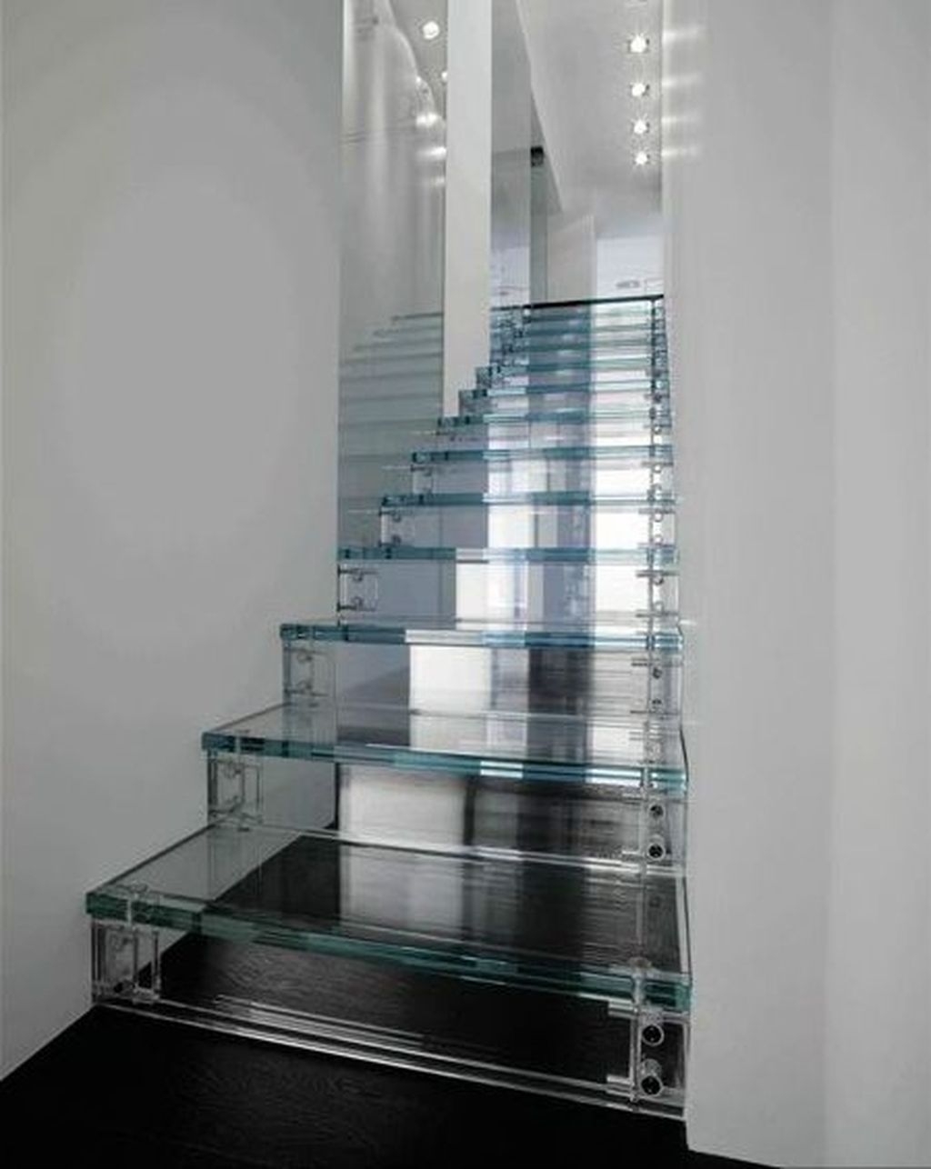 48 Luxury Glass Staircase Design Ideas For Your Dream Home | ARA HOME