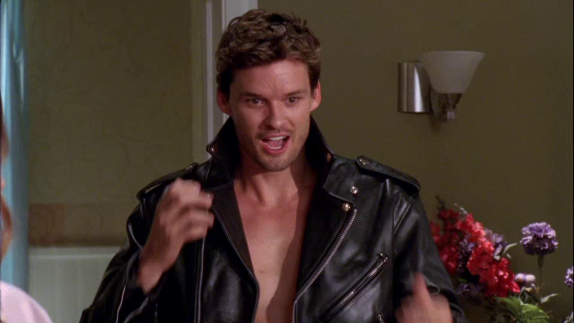 ausCAPS: Austin NIchols shirtless in One Tree Hill 8-01 "Asleep at ...