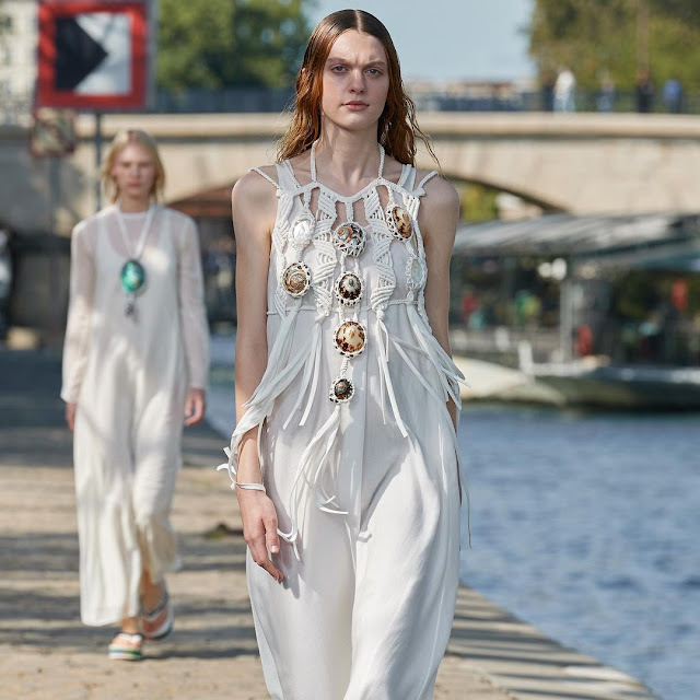 Ariel Nicholson – Most Beautiful Transgender Runway Model - TG Beauty