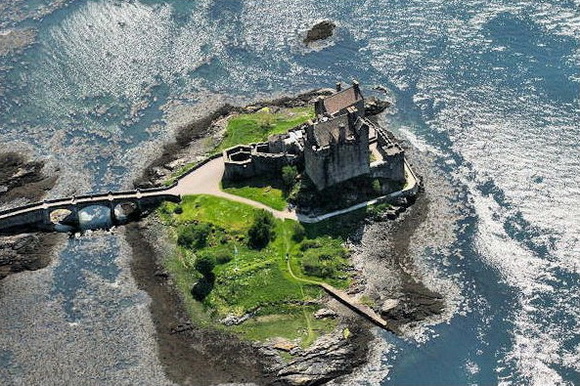 THE WORLD GEOGRAPHY: 14 Interesting Tidal Islands