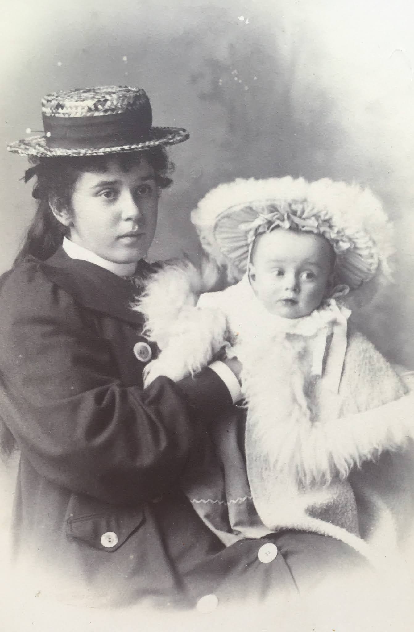 The Cobb Family of Napier: Elsie