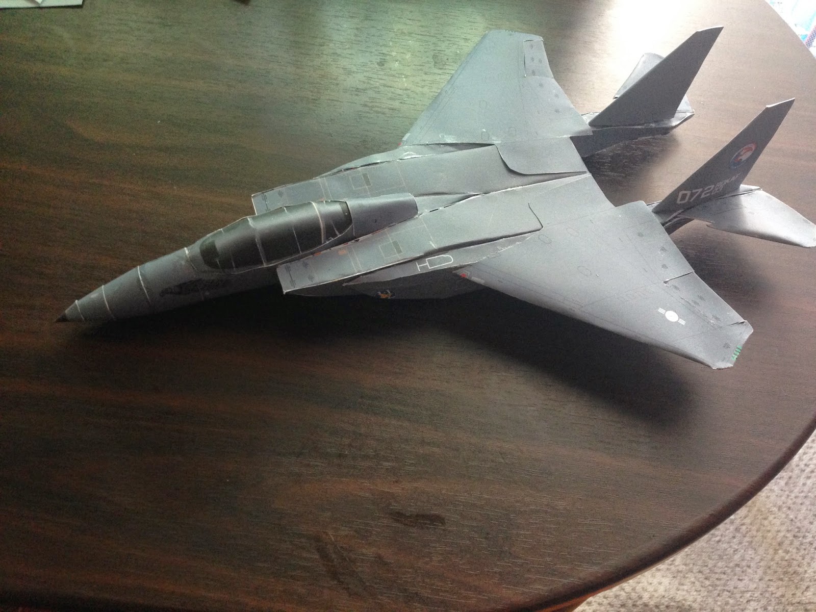 Papercraft Model กระดาษ จินตนการแห่งกระดาษ: F15